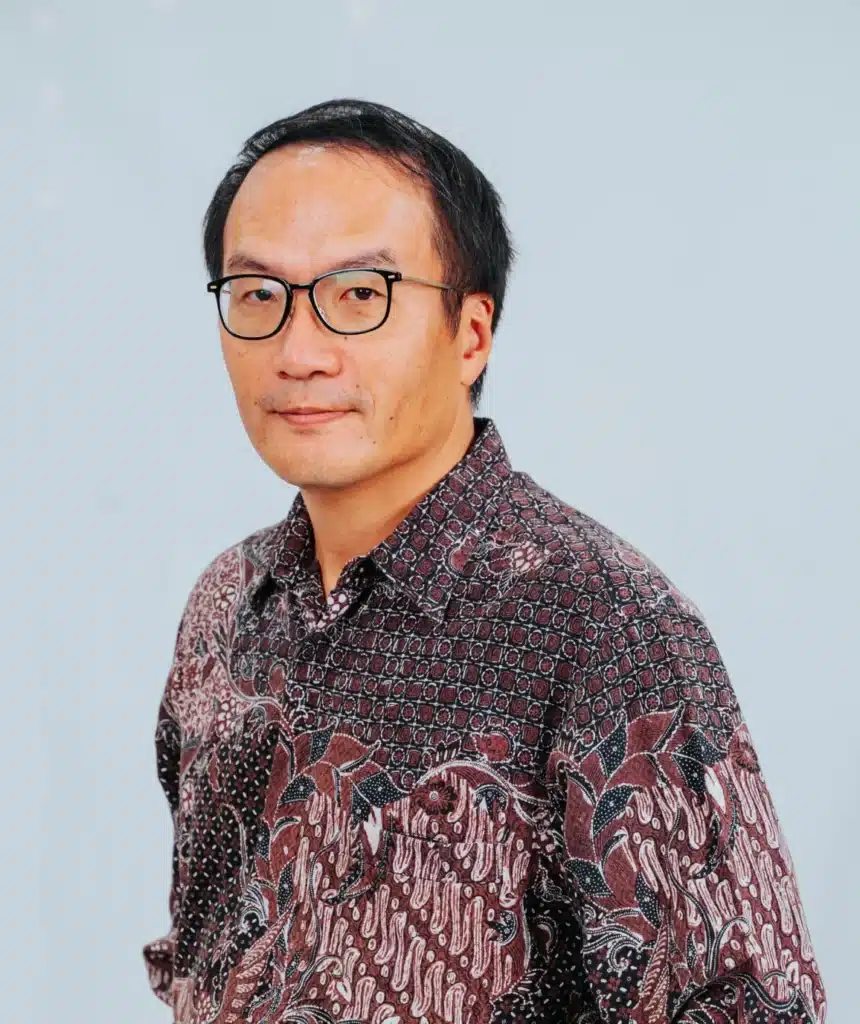 Seong Hoon Park - PT Bukit Uluwatu Villa Tbk